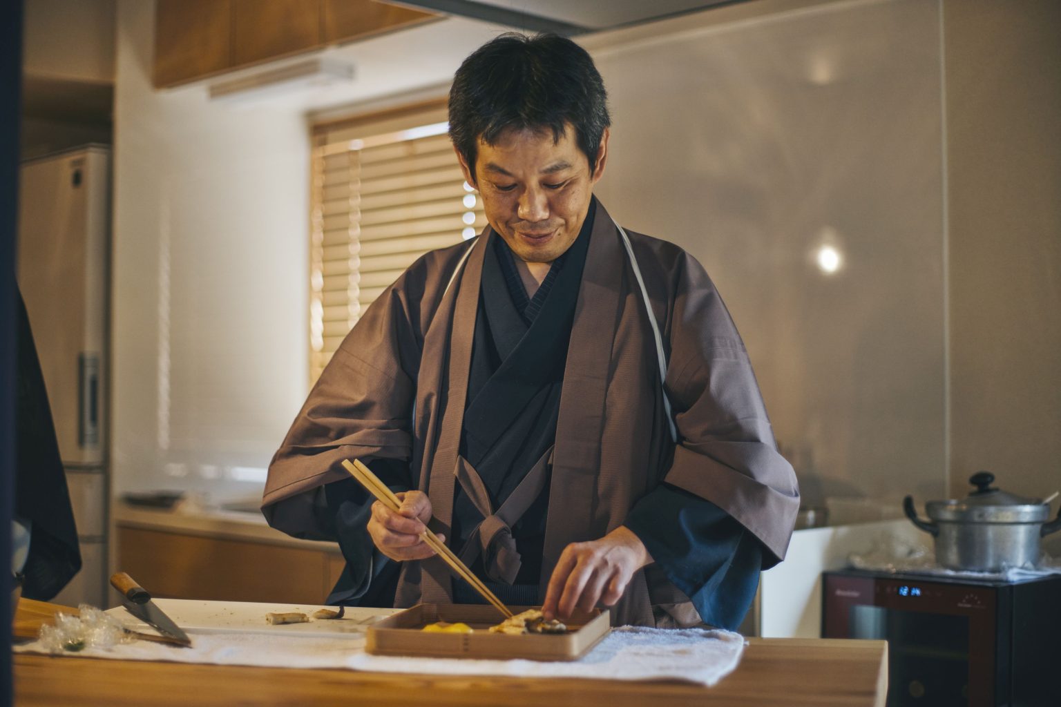 [ゆったり半日満喫]都心の茶室で四季折々の”フルコース茶会” | Mat-Cha-Doh
