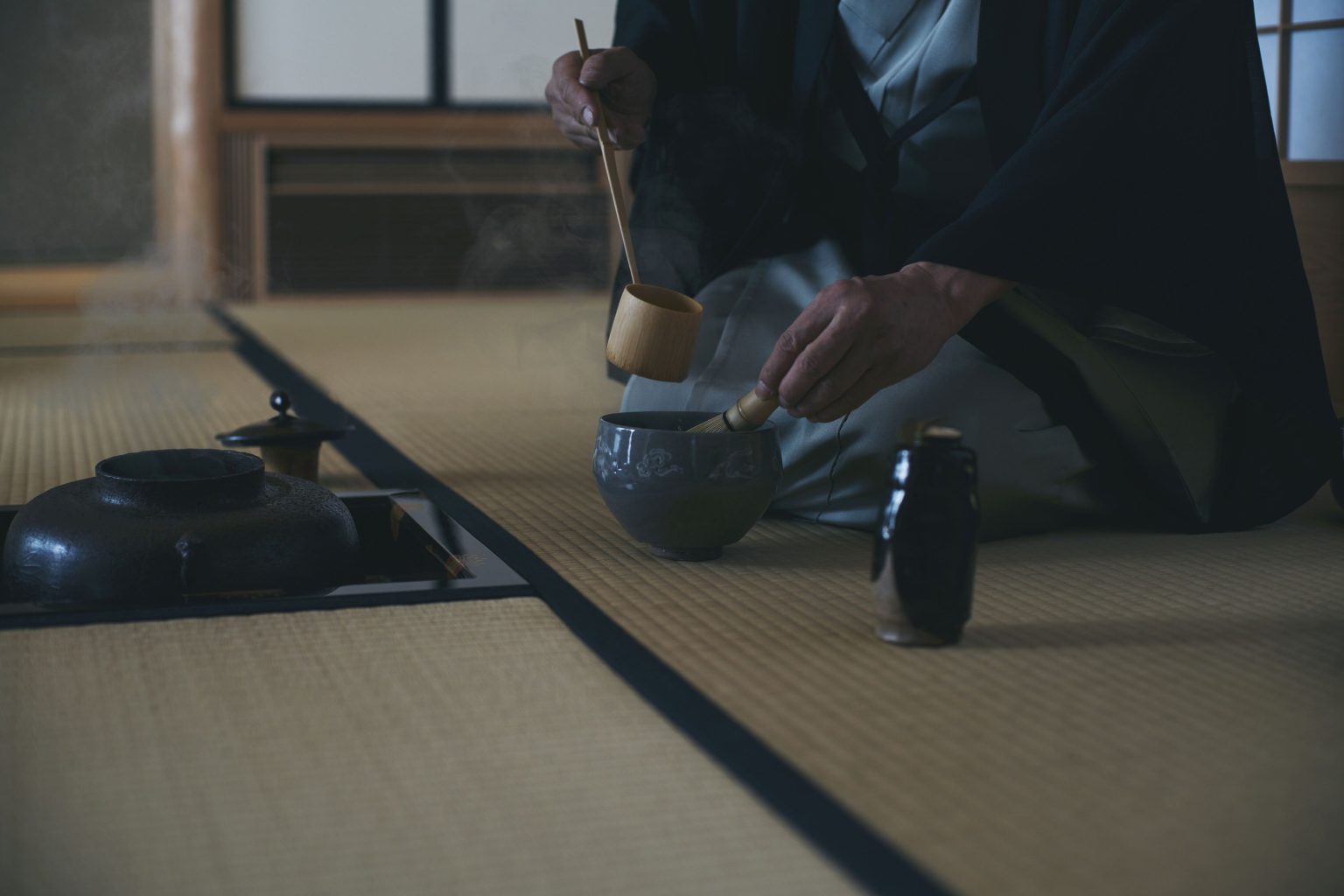 [ゆったり半日満喫]都心の茶室で四季折々の”フルコース茶会” | Mat-Cha-Doh